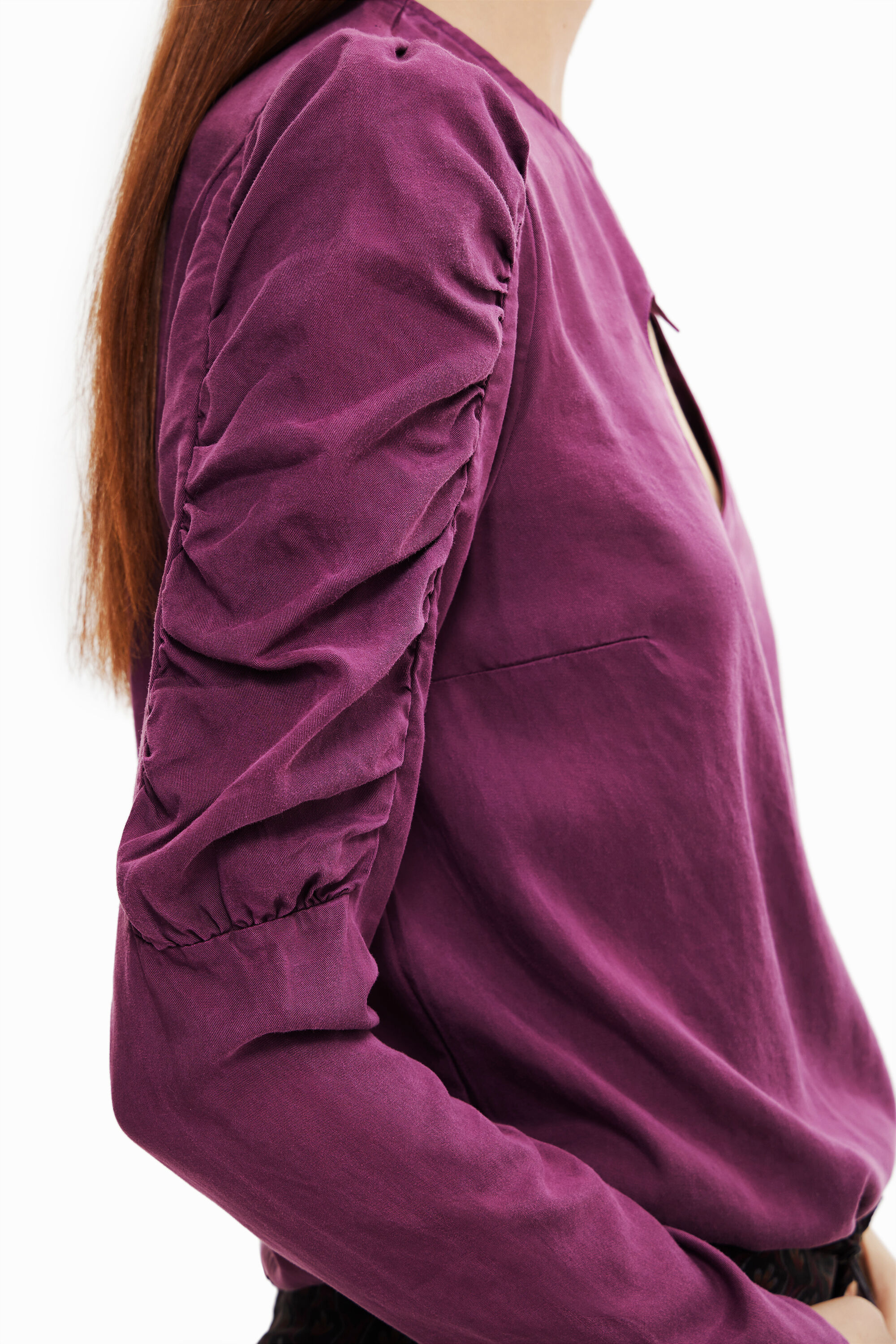 ハート パフスリーブ ブラウス | Desigual.com ハート パフスリーブ ブラウス | Desigual.com